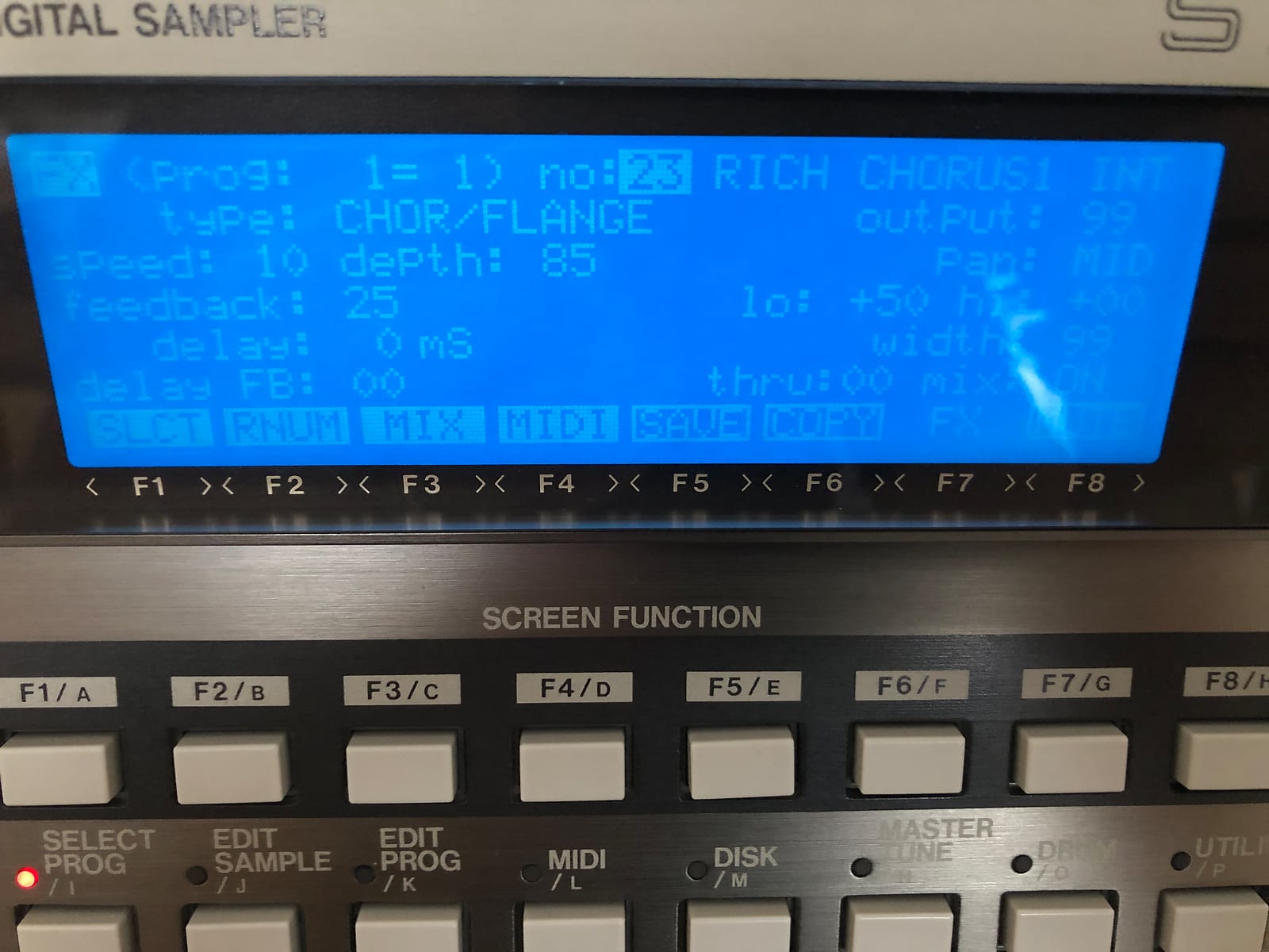 MATRIXSYNTH: Akai S1100 Rackmount Sampler SN 79255-00234