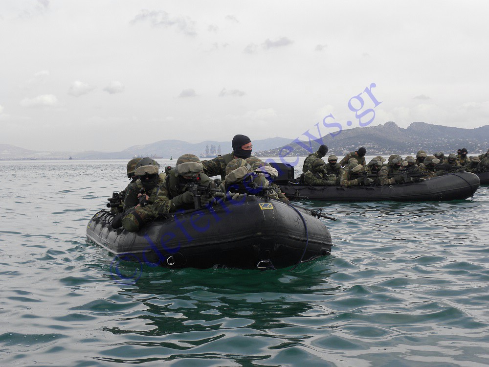 ΜΟΝΑΔΑ ΕΦΕΔΡΩΝ ΚΑΤΑΔΡΟΜΩΝ - M.E.K.: Ζ Μοίρα Αμφίβιων Καταδρομών ...