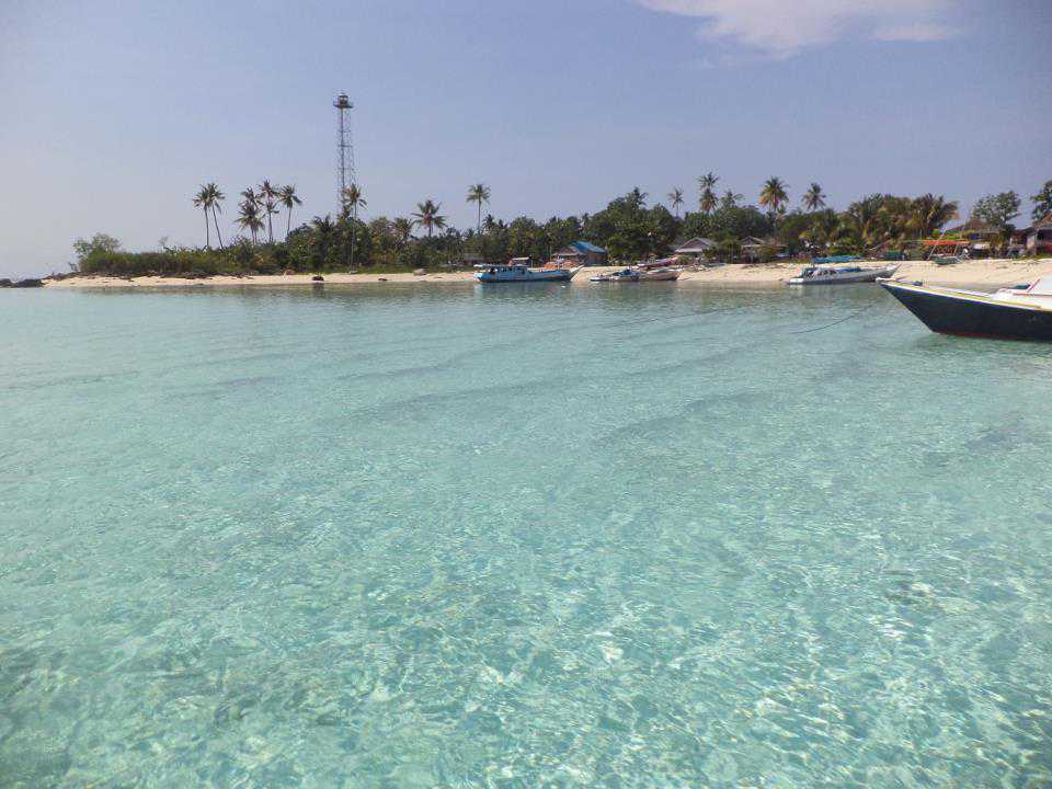 Anak Mamuju Blog: Panorama Pulau Ambo (Bala-Balakang) Sul-Bar