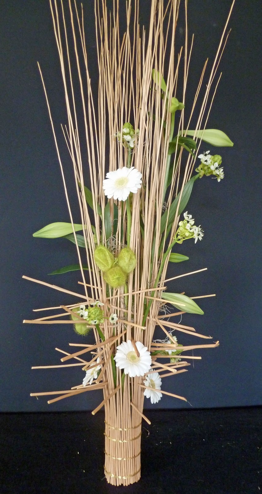 Jenny Gilman Flower Design: Linear Connection and Tension Design