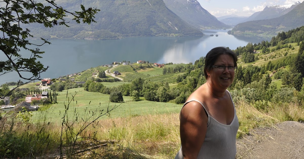 Cosaerts Go SouthWest: Eerste dag in Stryn: wandeling van Flo naar ...