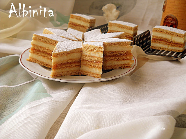 Arome si culori : Albinita - prajitura copilariei