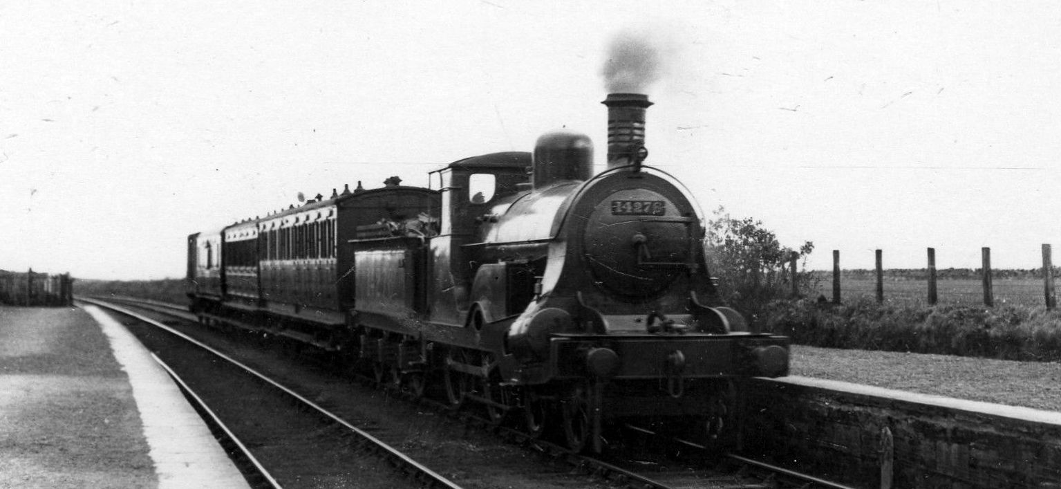 Tour Scotland: Old Photograph Railway Station Alves Scotland