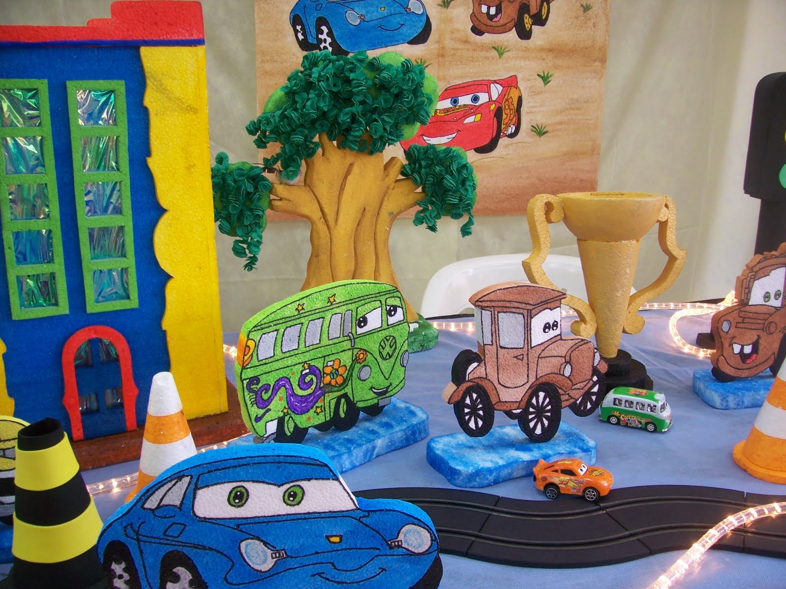 Apaixonados Por Festas: IDEIAS DE TEMAS PARA FESTAS INFANTIS NO MÊS DE ...