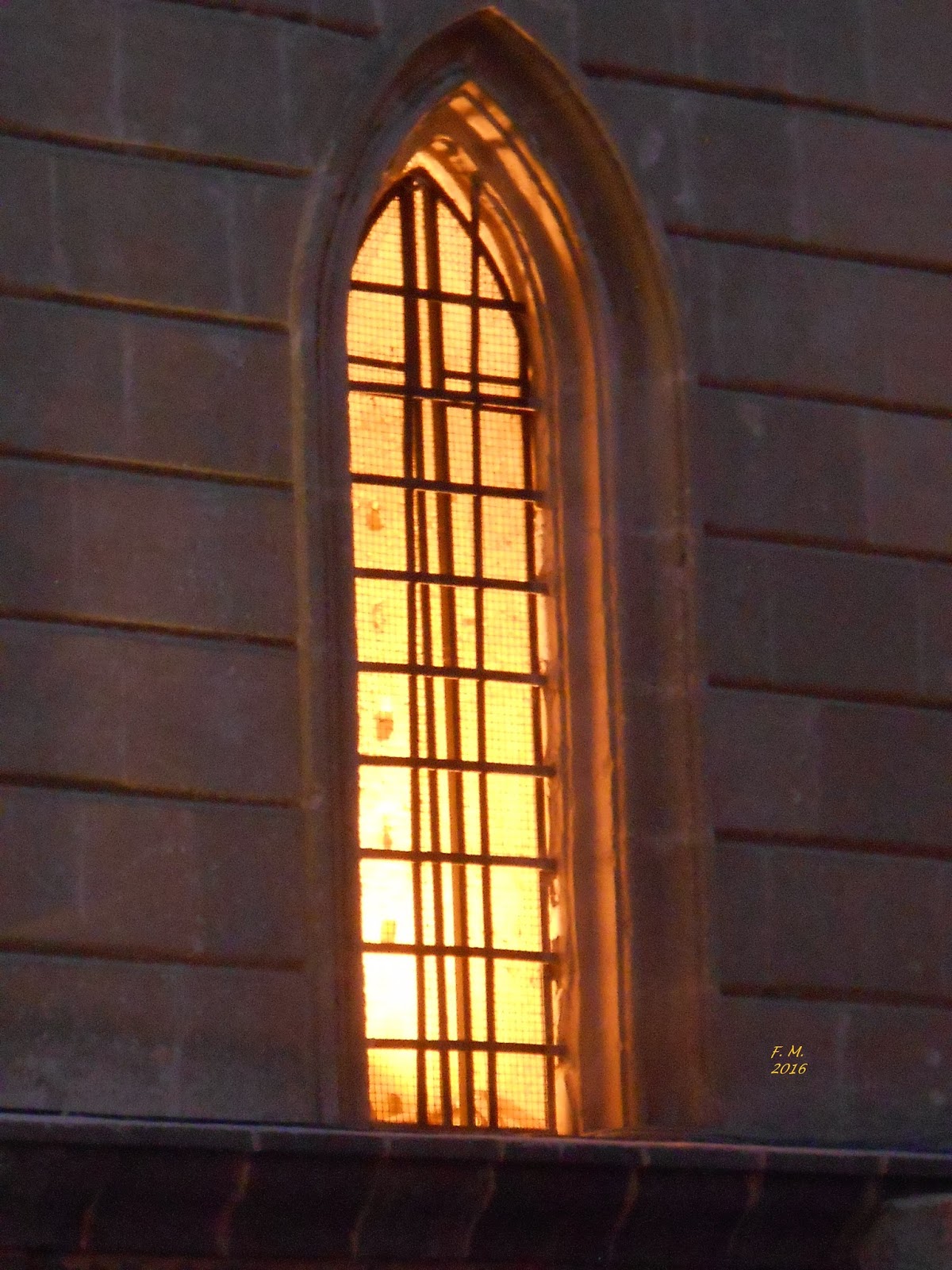 Non c'è vita senza Arte, non c'è Arte senza vita: Una Monofora gotica ...