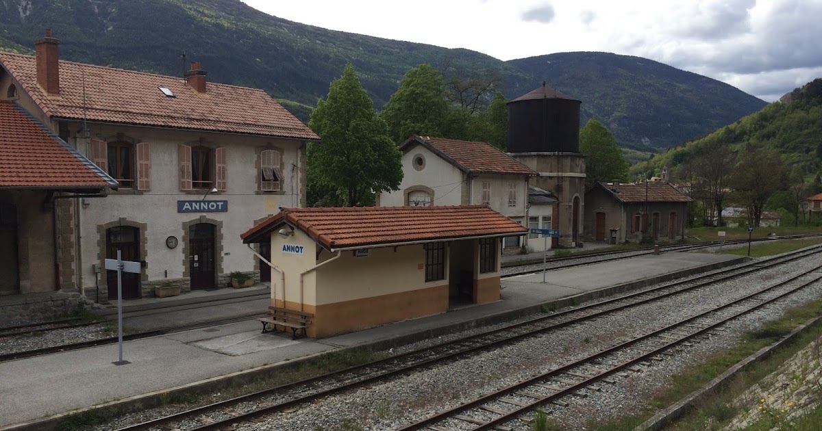 Jan-San-Climbing: Annot, Trad climbing