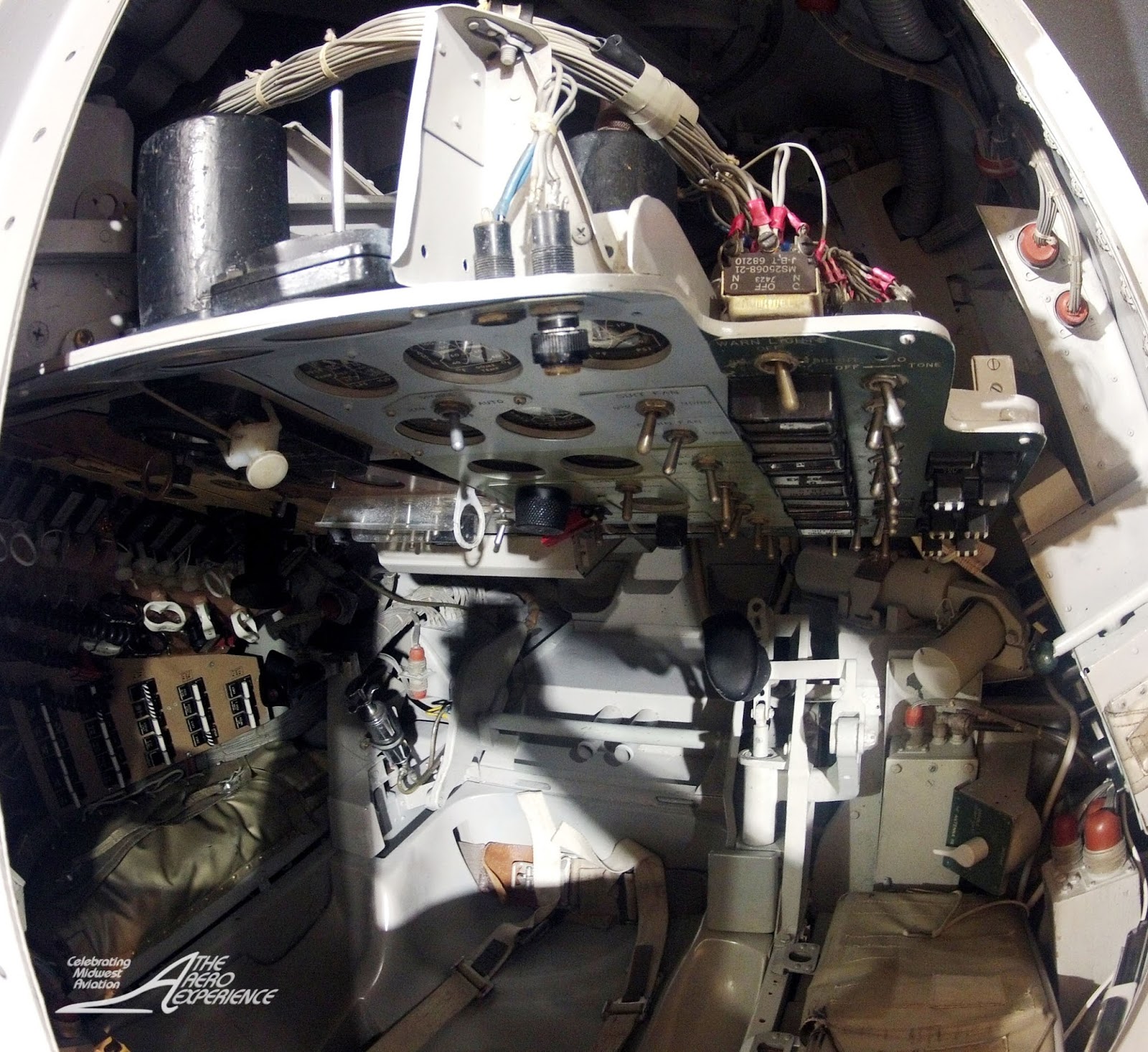 The Aero Experience: Inside Mercury and Gemini: Exclusive Look Inside ...