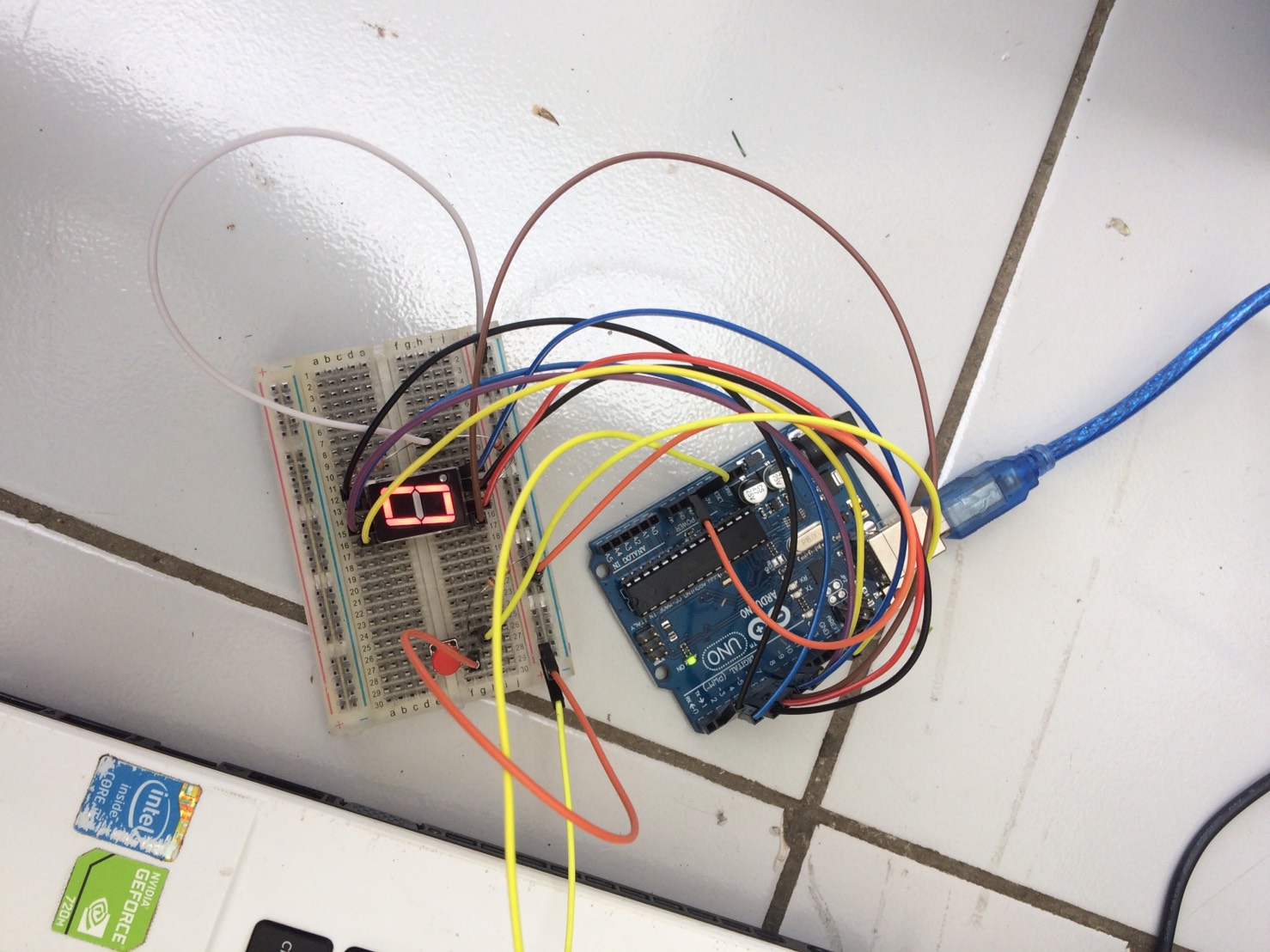 2nd Project - 7-Segment counter with push button | Densluck