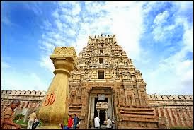 Sri Ranganathaswamy Temple in Srirangapatnam located at Kaveri Island ...