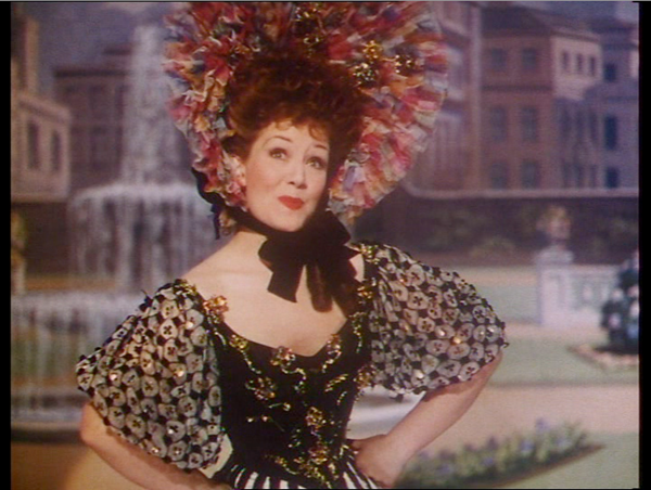 Chroniques du Cinéphile Stakhanoviste: Trottie True - Brian Desmond ...