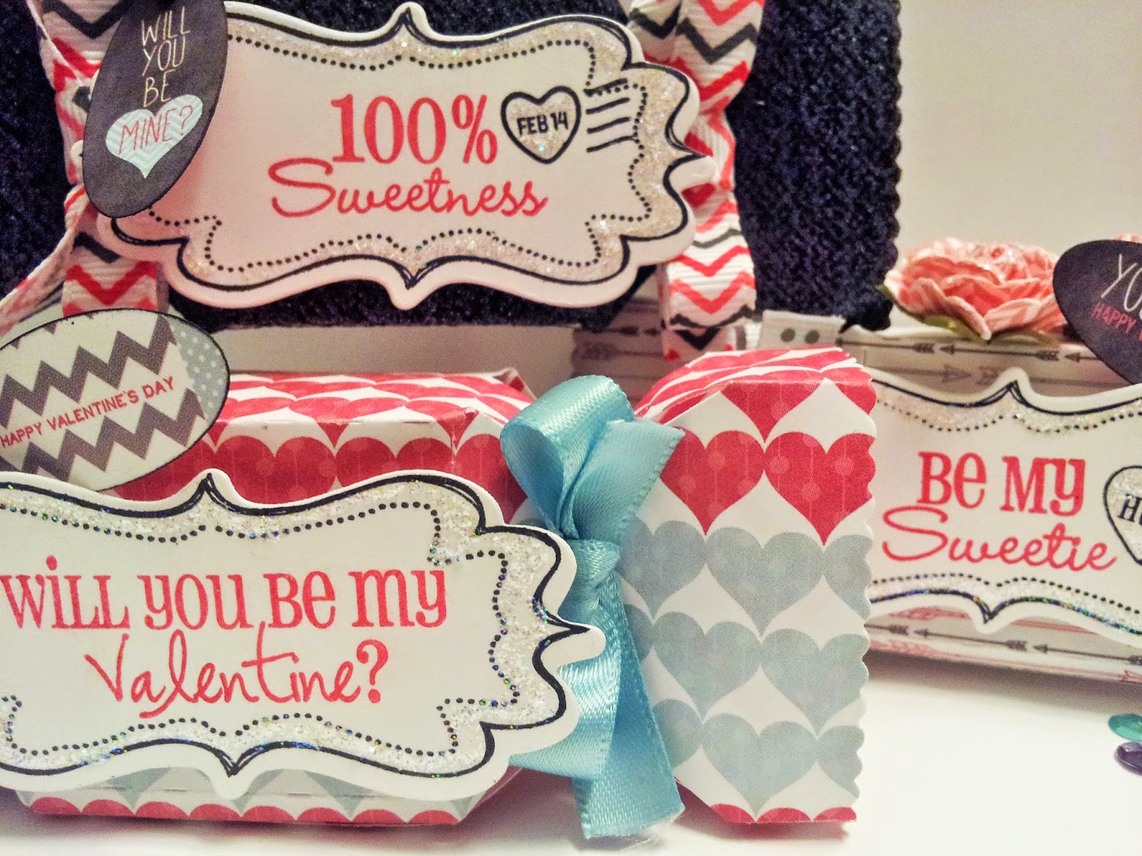 Linsey's Crafty Blog: Sweet Treat Boxes!