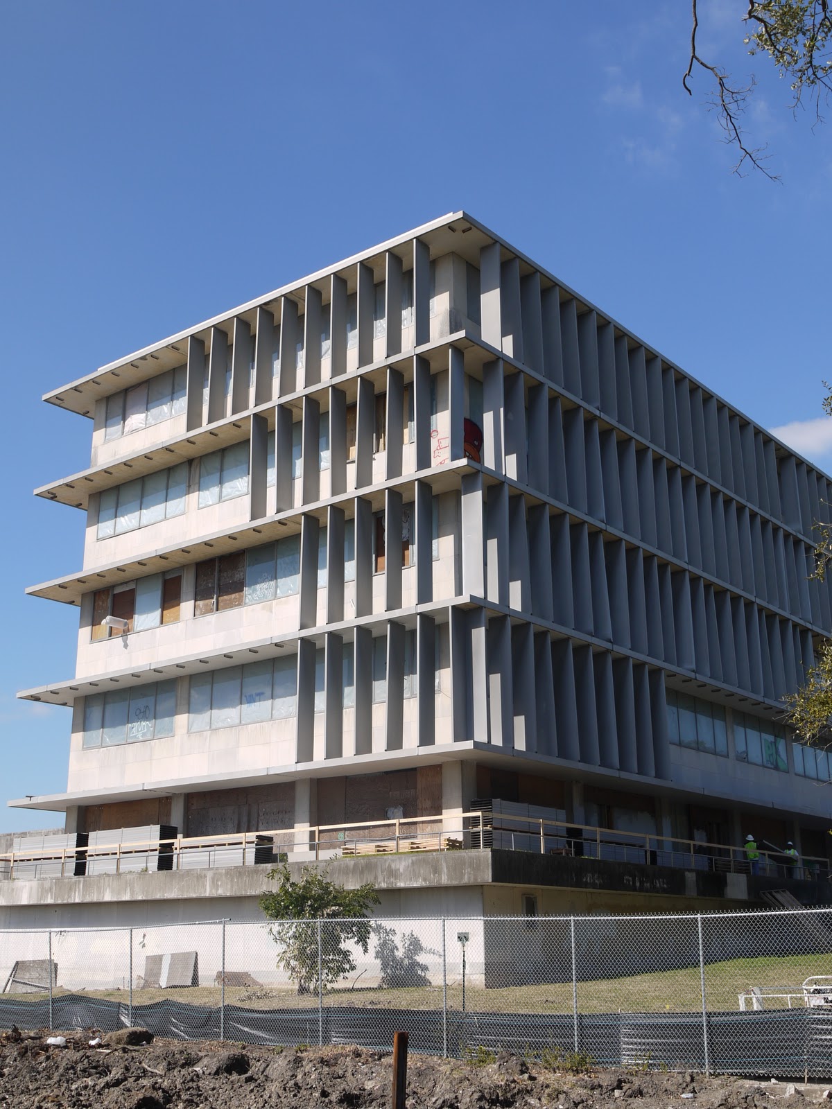 Inside the Footprint: Panning In on the Pan-Am Building in the VA Footprint