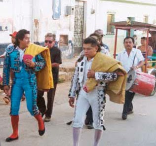 ECOAVENTURAS Y VIAJES: EL CHOCOLOMO :TRADIDIONES MAYAS Y COSTUMBRES ...