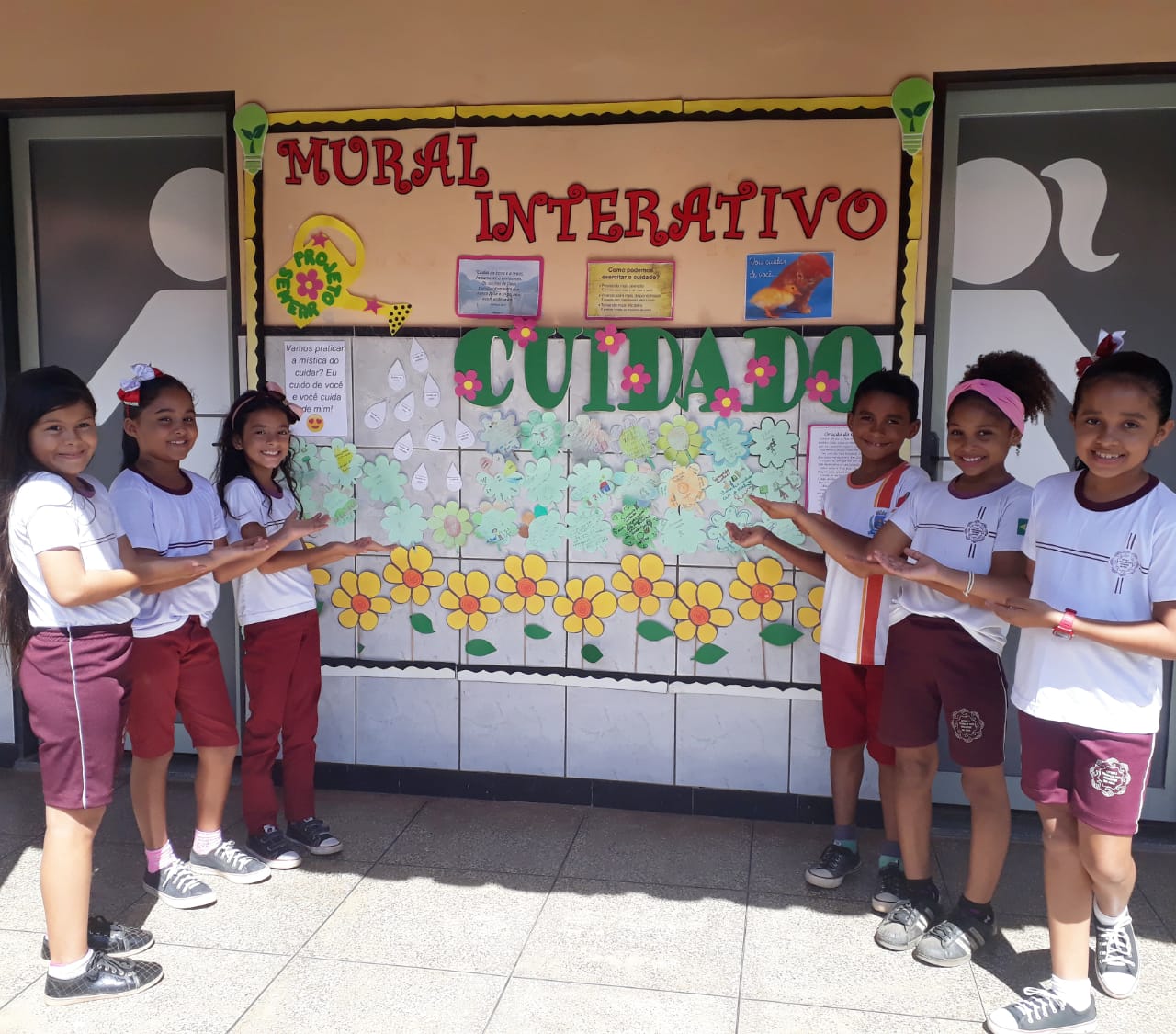 Mural Interativo 3º Ano - PROJETO EDUCATIVO MÃOS DADAS