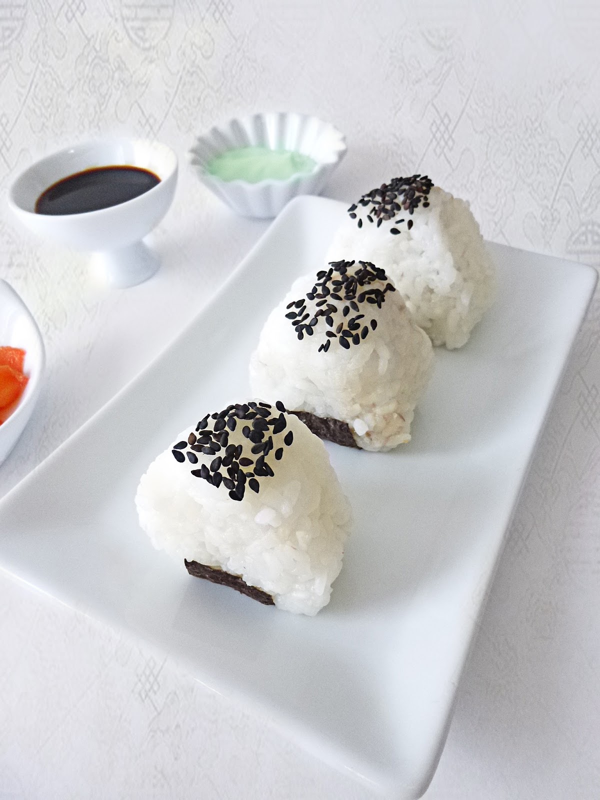 "Sushi Time": Onigiris, Nigiris, Makis Variados y Jengibre Encurtido ...