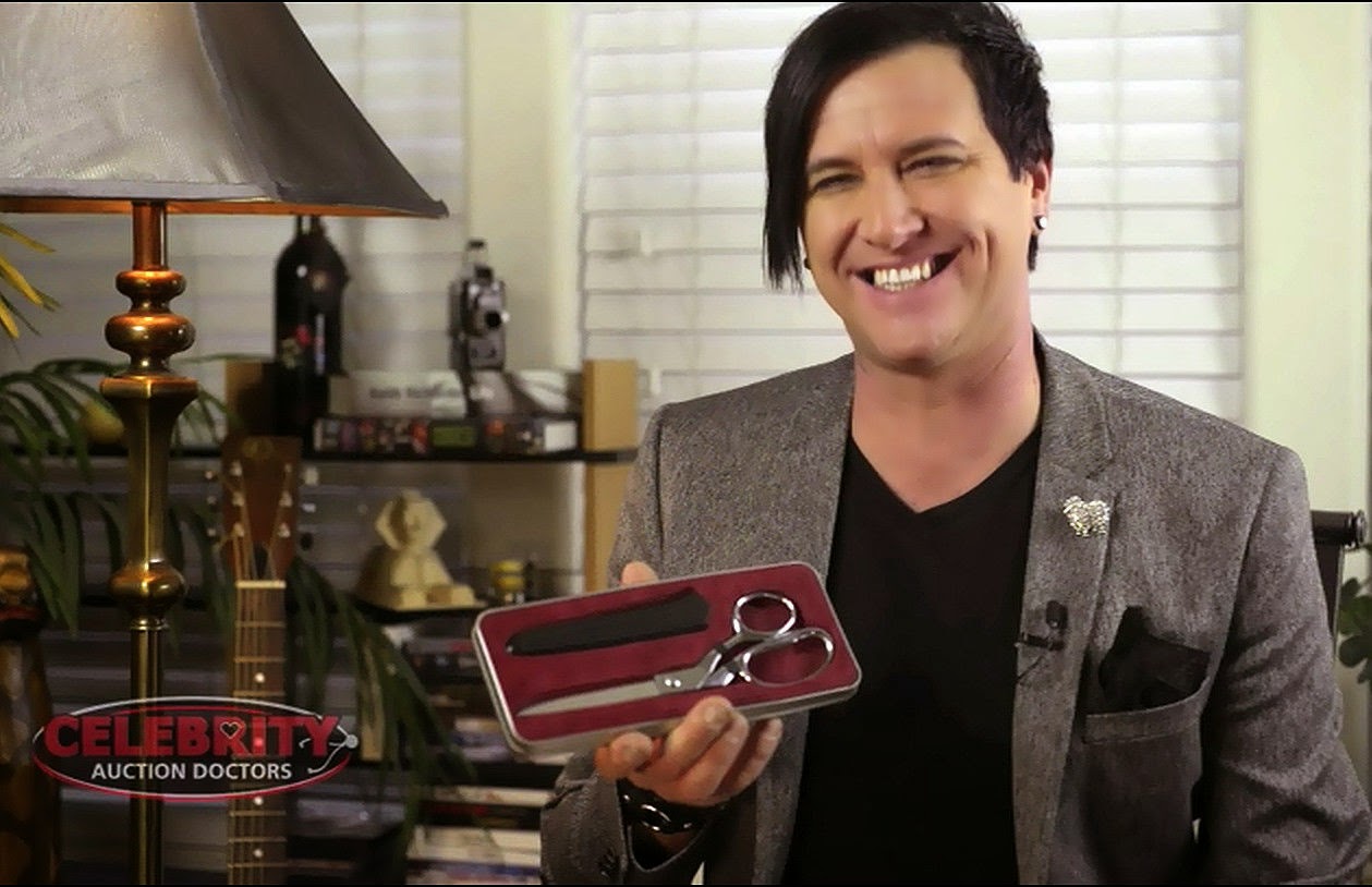 Blogging Project Runway - The Original Project Runway Fan Blog: Bid on ...