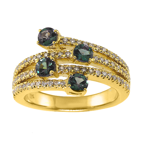 Women's Gold Rings Photos and Videos | JEWELLERY WORLD