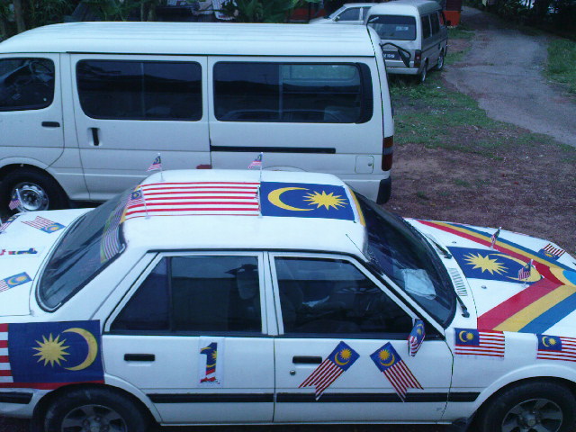 DUNIA ADY: KERETA MERDEKA