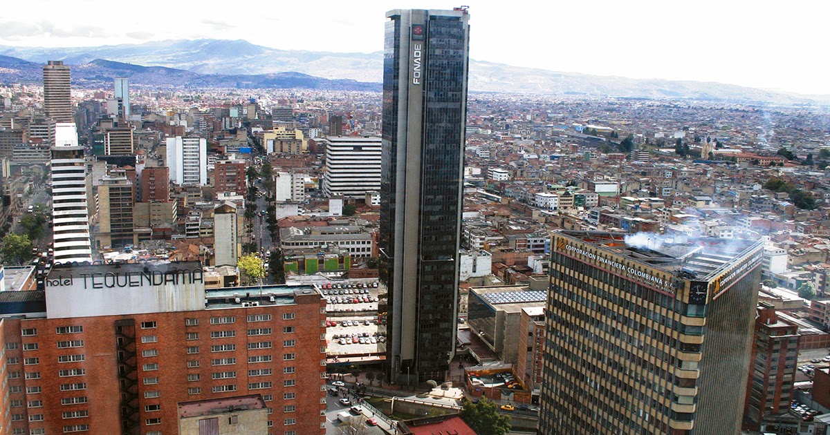 SINKO ARQUITECTURA SAS: Bogotá, de altura