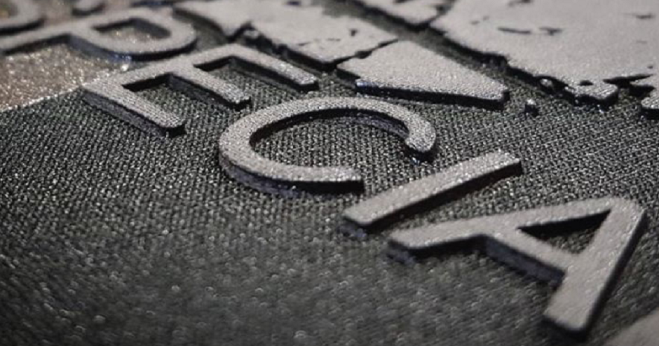 HIGH DENSITY STICKER PRINT ON T-SHIRT - T-SHIRT PRINT EXPOSED