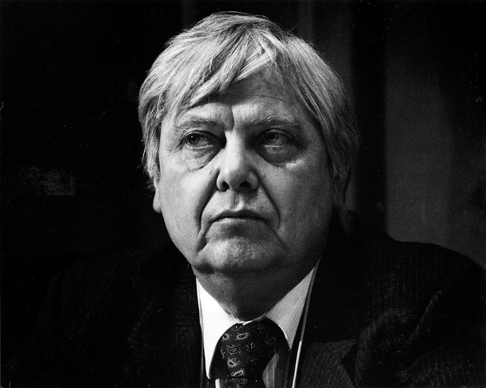 A Longhouse Birdhouse: WILLIAM H. GASS