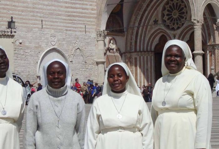 NWBKA: Reaching Out: Sisters of Immaculate Heart of Mary Reparatrix