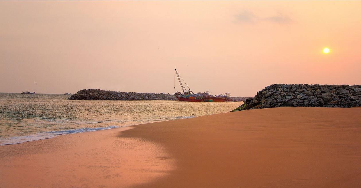Tamilnadu Tourism: Colachel Beach, Kanyakumari