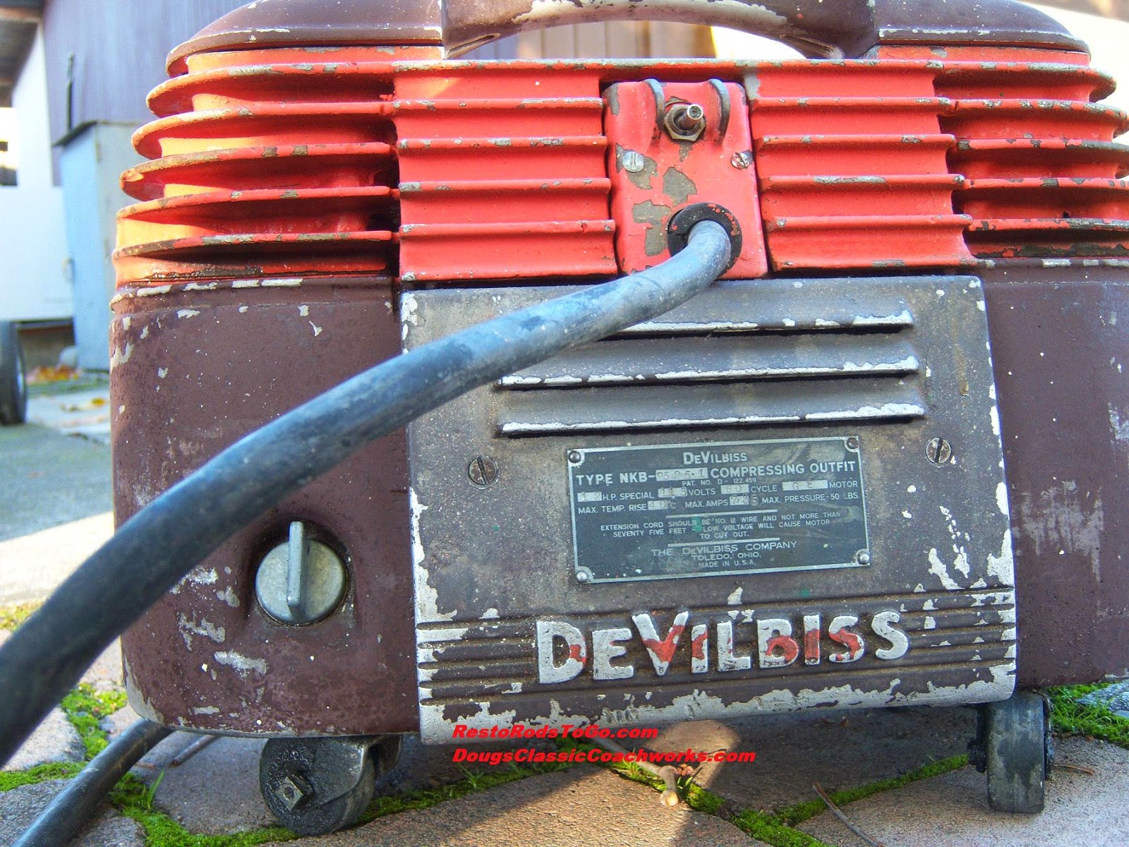 Vintage Art Deco DeVilbiss Air Compressor | Resto Rods To Go