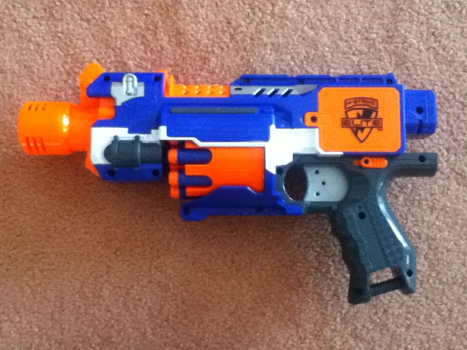 Outback Nerf: Nerf Elite Stockade Review (15m Aus grey trigger)