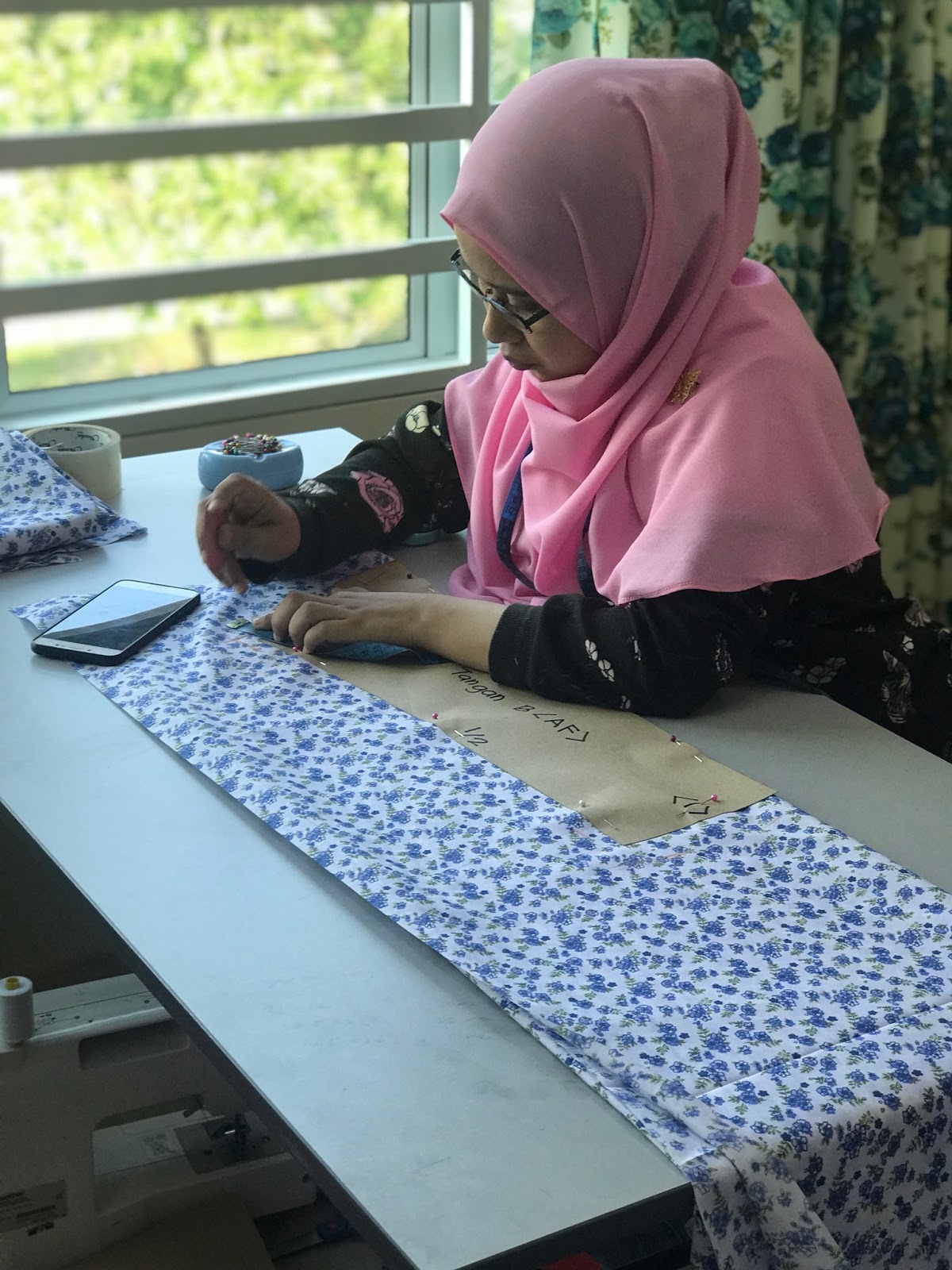 FLORABEADZ : kelas jahit telekung