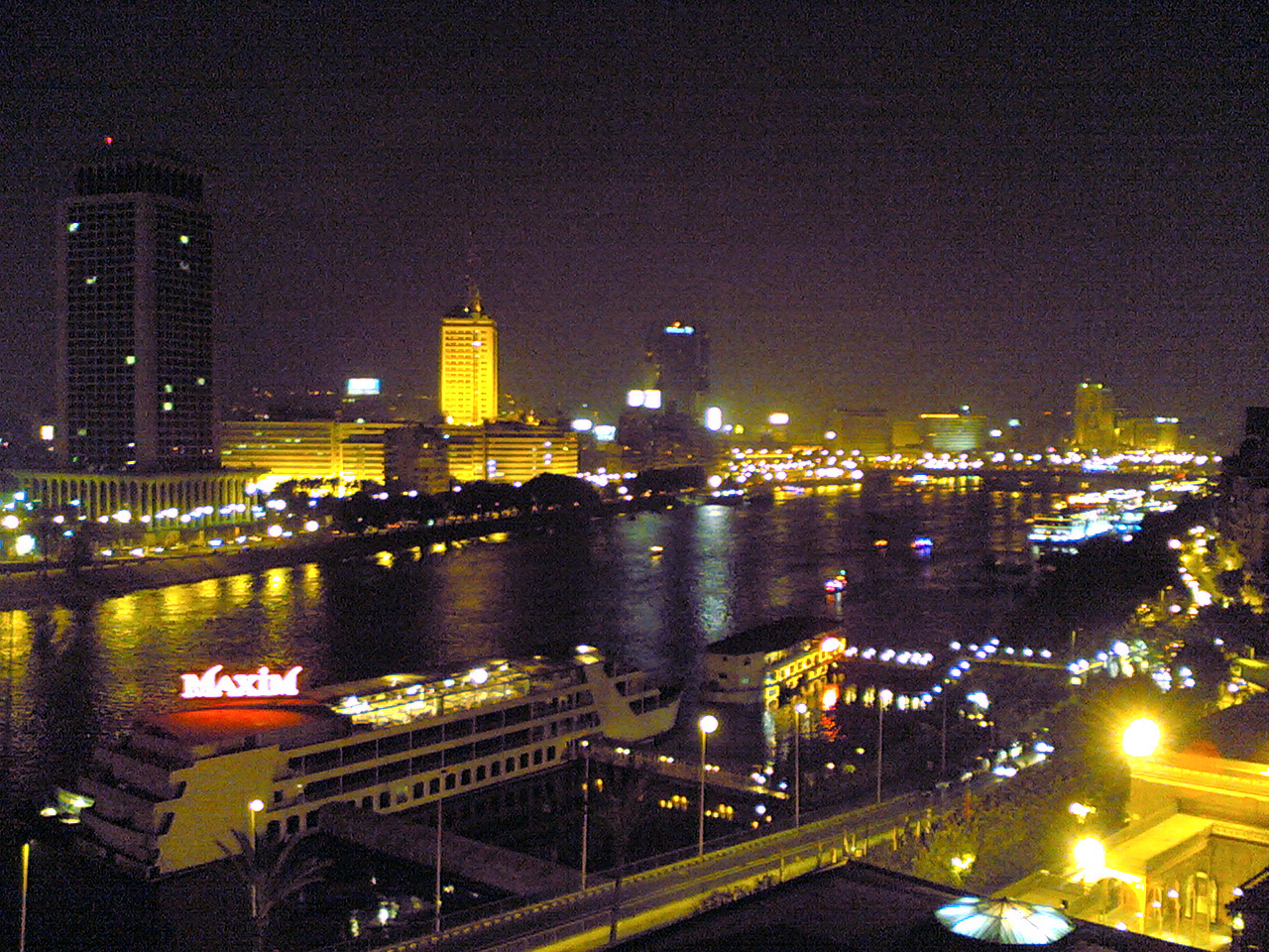 Welcome To The Cities At Night: Cairo (Egypt) At Night