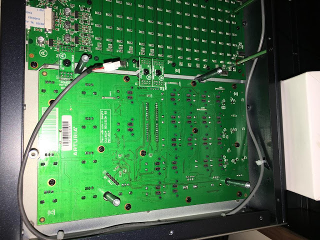 MATRIXSYNTH: Inside an Arturia Matrixbrute