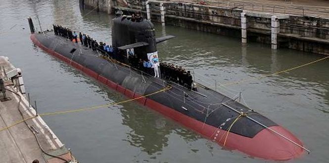 INS Kalvari, first of Scorpene class, tests water: 10 facts | Pakistan ...