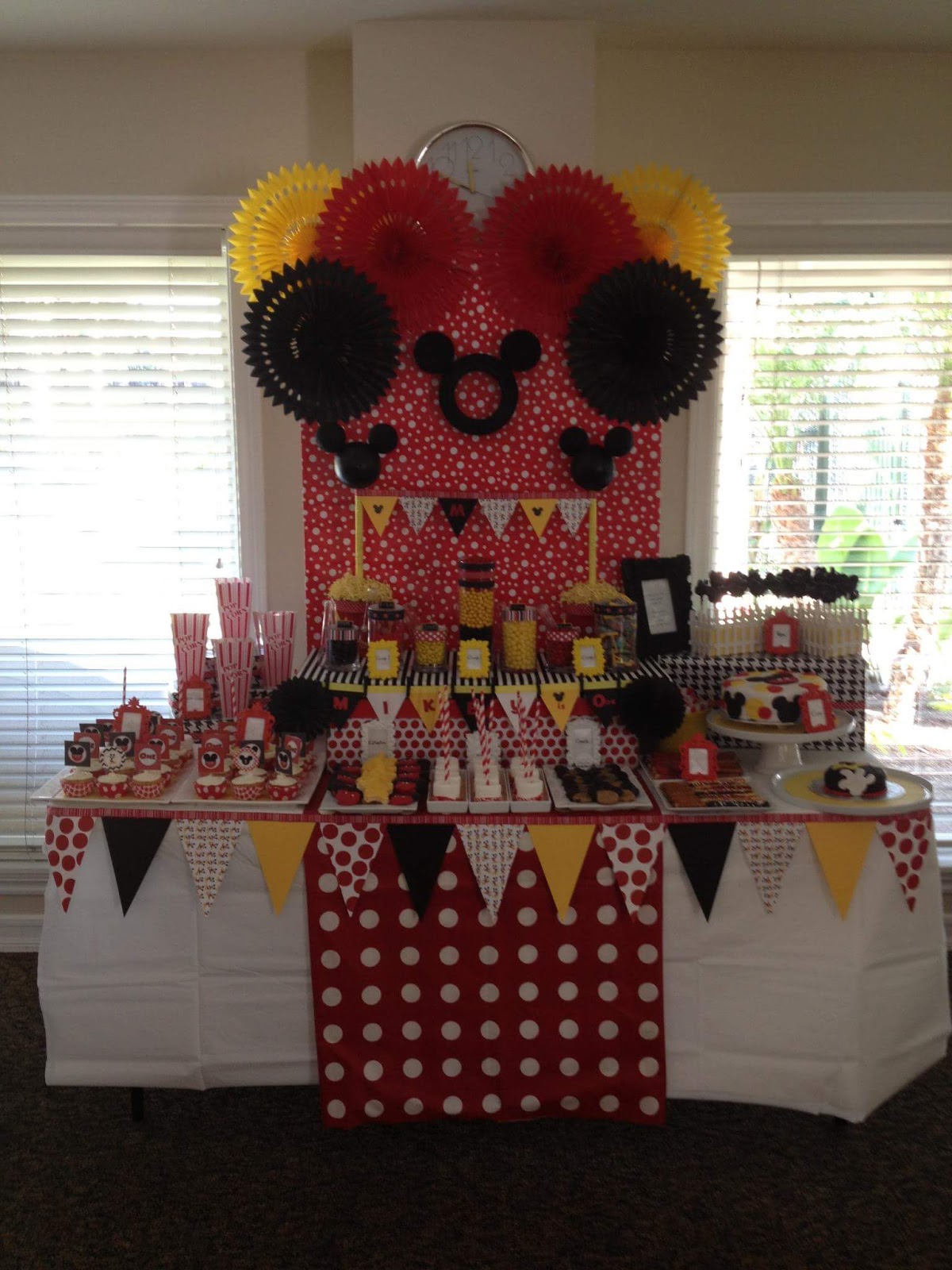 ON THE GO OC - Things to do with your family.: Disney Themed Party ...