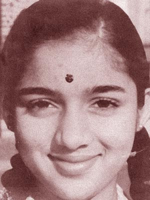 Youngworld: Actress Revathy Childhood Photos
