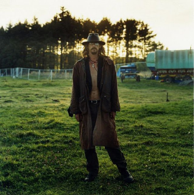 Wonderful Pictures Give an Extraordinary Glimpse Into Daily Life of the ...