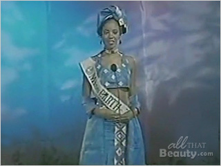 All That Beauty: Miss Earth 2001 Screen Capture : Parade of Nations