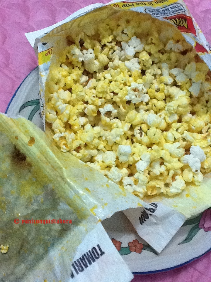 yaniconquistadora: SMACKED SNACK: Popcorn Freak!