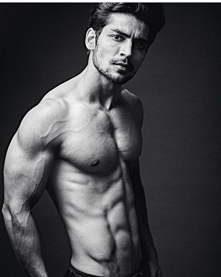 Shirtless Bollywood Men Mumbais Hottest Male Model Poses Nude