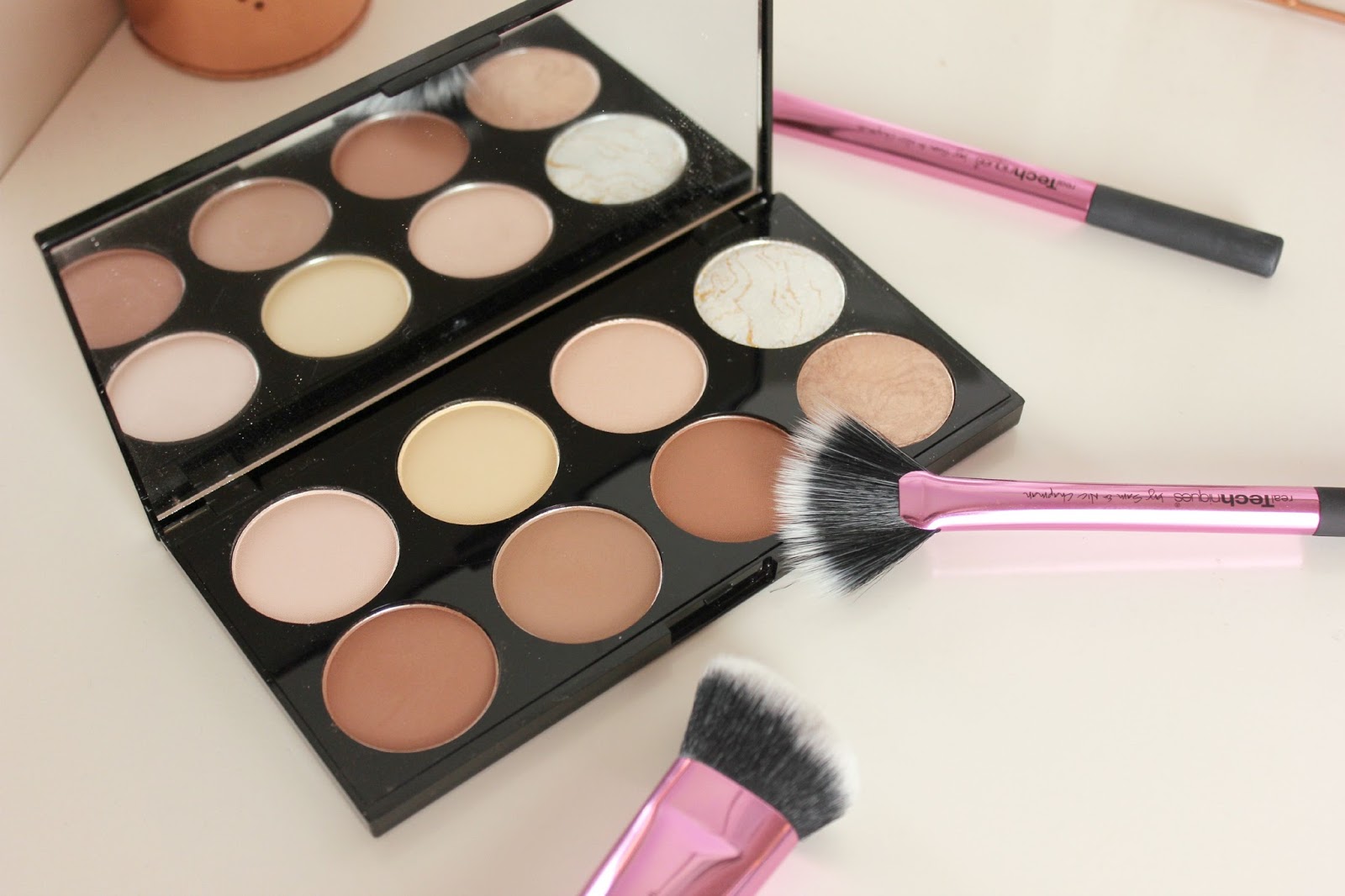 Makeup Revolution Ultra Contour Palette | Editing Eloise