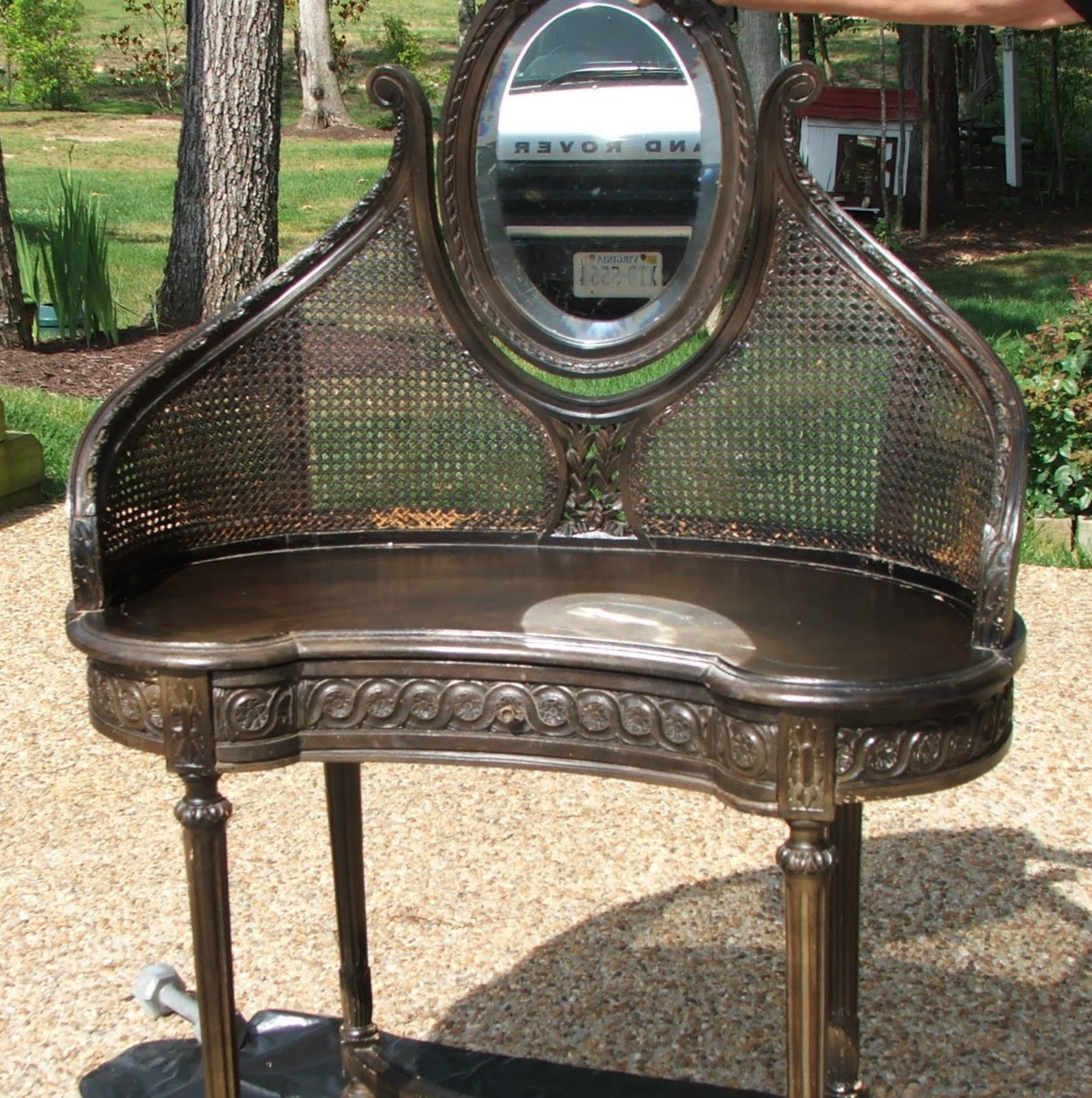 Ta-Da...French Vanity Is Finished - No Minimalist Here