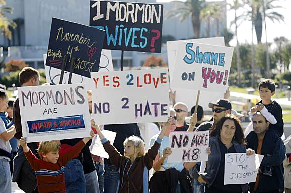 rapidworldnews: World worst Protest Signs