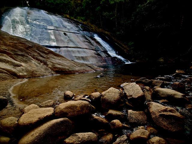 a cachoeira de santa clara - maringá - minas gerais