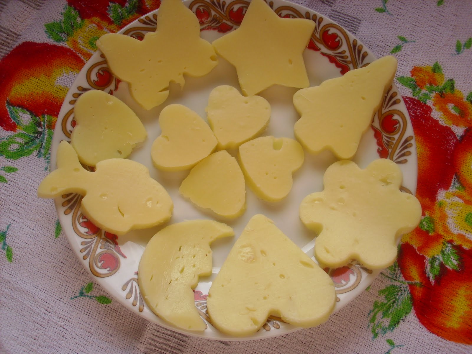 DiaMar-bucataria galbena: CASCAVAL DE CASA