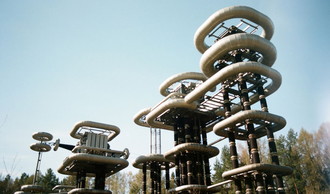 Liebe das Ganze, weil das Ganze Liebe ist: Gigantischer Stromgenerator ...