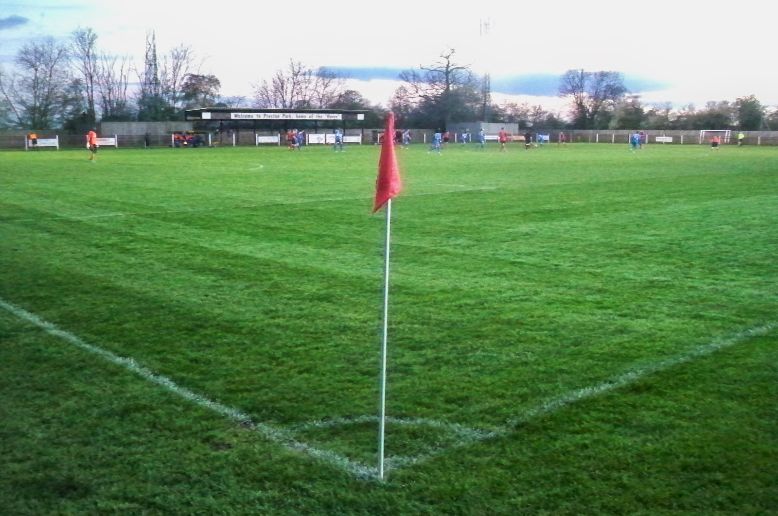 Football Grounds visited by Richard Bysouth: Harefield United FC