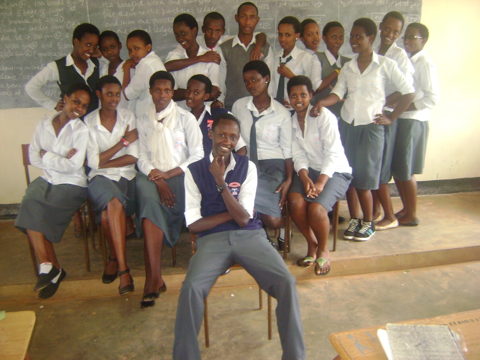 kagarama secondary school: ACROSS SECTION OF PHOTOS