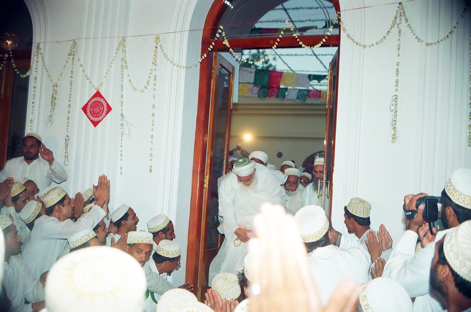 AQA MOLA (T.U.S.) ARRIVAL IN SUWASRA 09/zilqaad /1416H. | SUWASRA JAMAAT