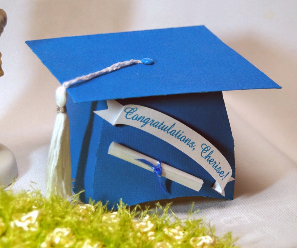 A Star For Chiemi: Graduation Cap Gift Box