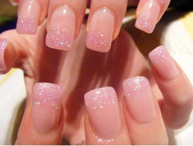 Salon Beauty Rosalinda: Unghii false cu gel